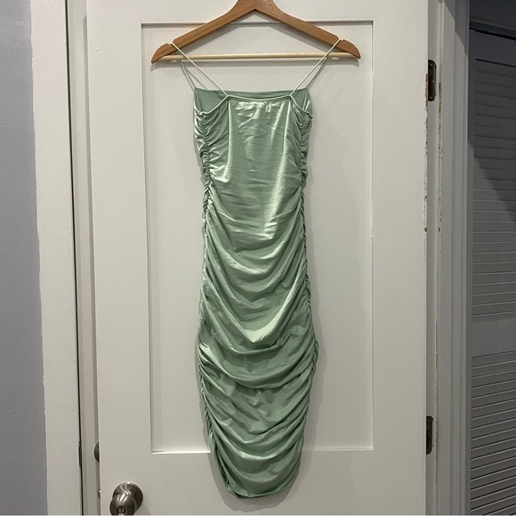 Windsor | Dresses | Windsor Mint Green Midi Bodycon Dress | Poshmark